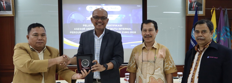 Pelatihan dan Sertifikasi Asesor untuk Asesmen Mutu Internal Perguruan ...